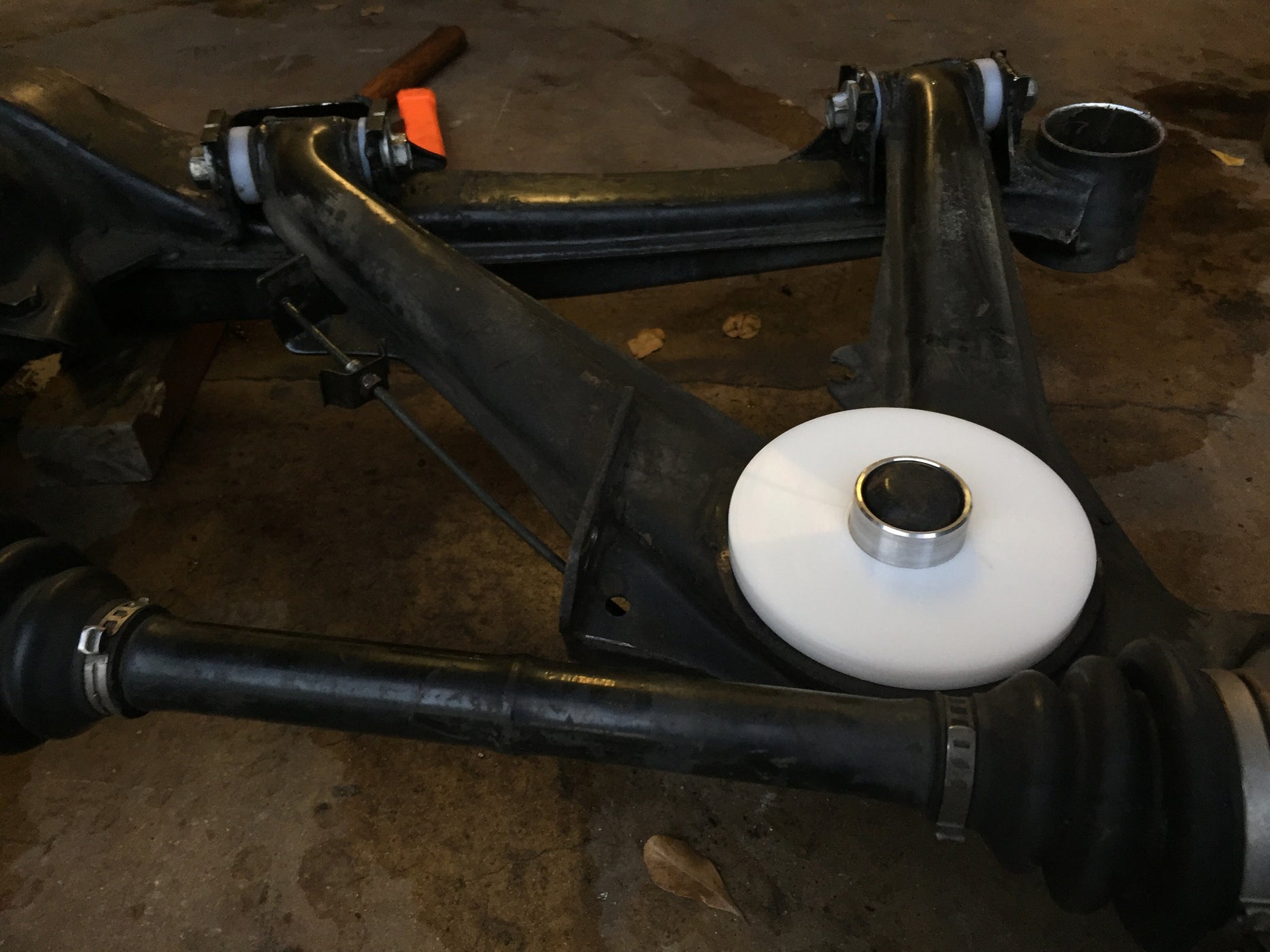 BMW Rear Spring Pads | Aluminum Centering Rings | BMW E30 — Condor ...